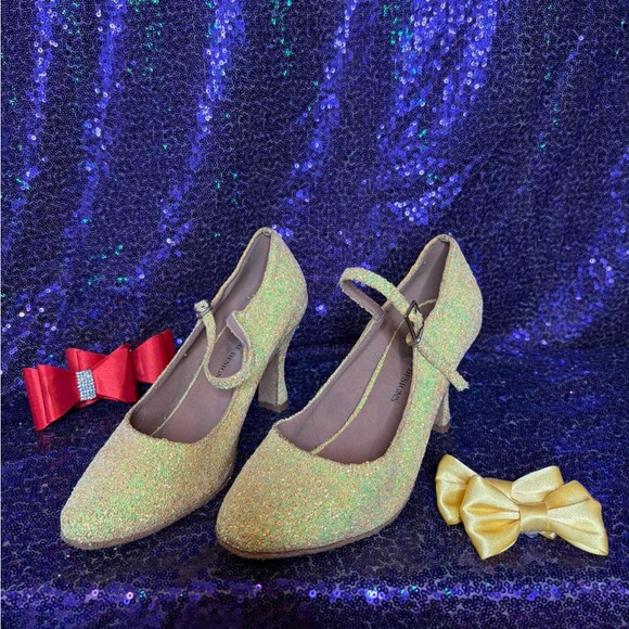 emily jane designs | Shoes | Emily Jane Designs Gold Character Shoes ...